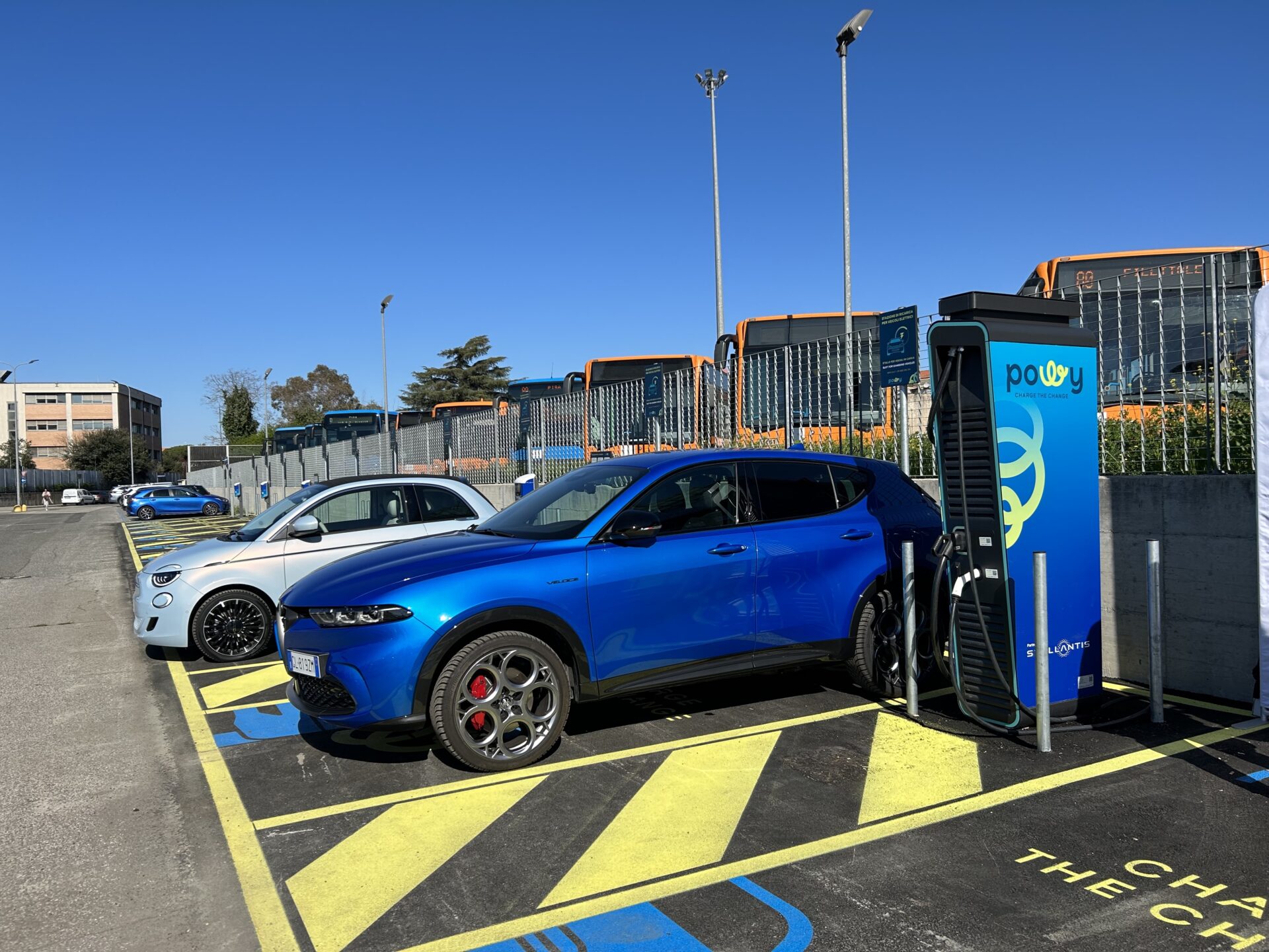 Pisa, al via la prima attivazione di colonnine di ricarica elettrica ...